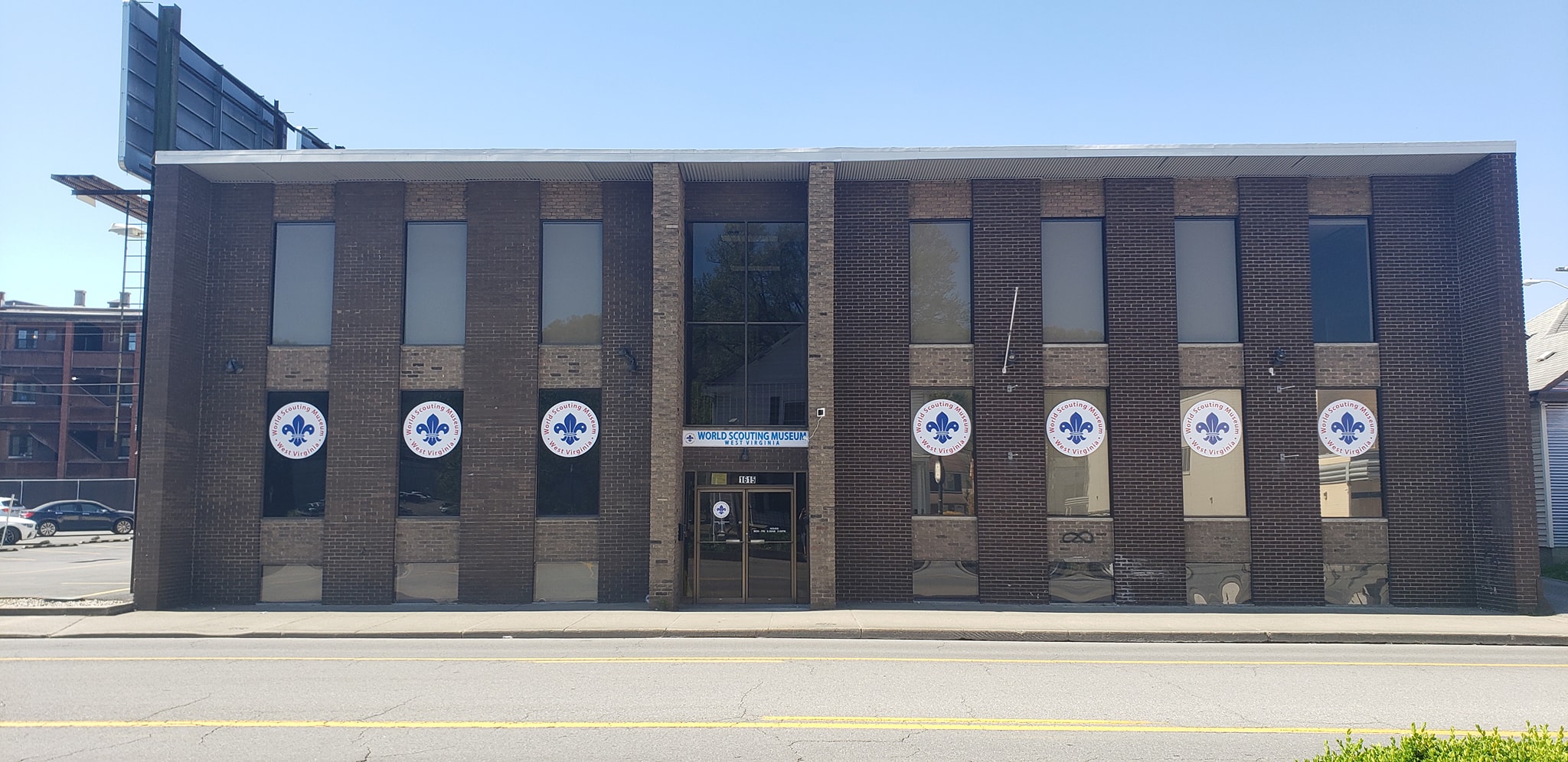 FRONT-OF-MUSEUM – World Scouting Museum